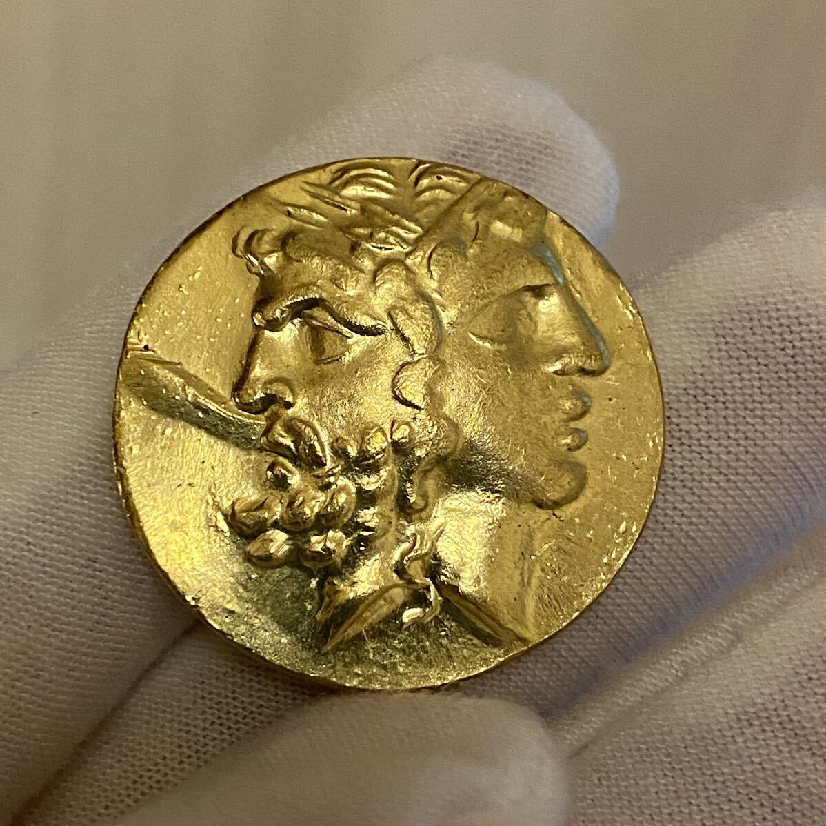 Yahoo!オークション - 古銭 ギリシャ 古代女神彫刻 金貨 約16.73g