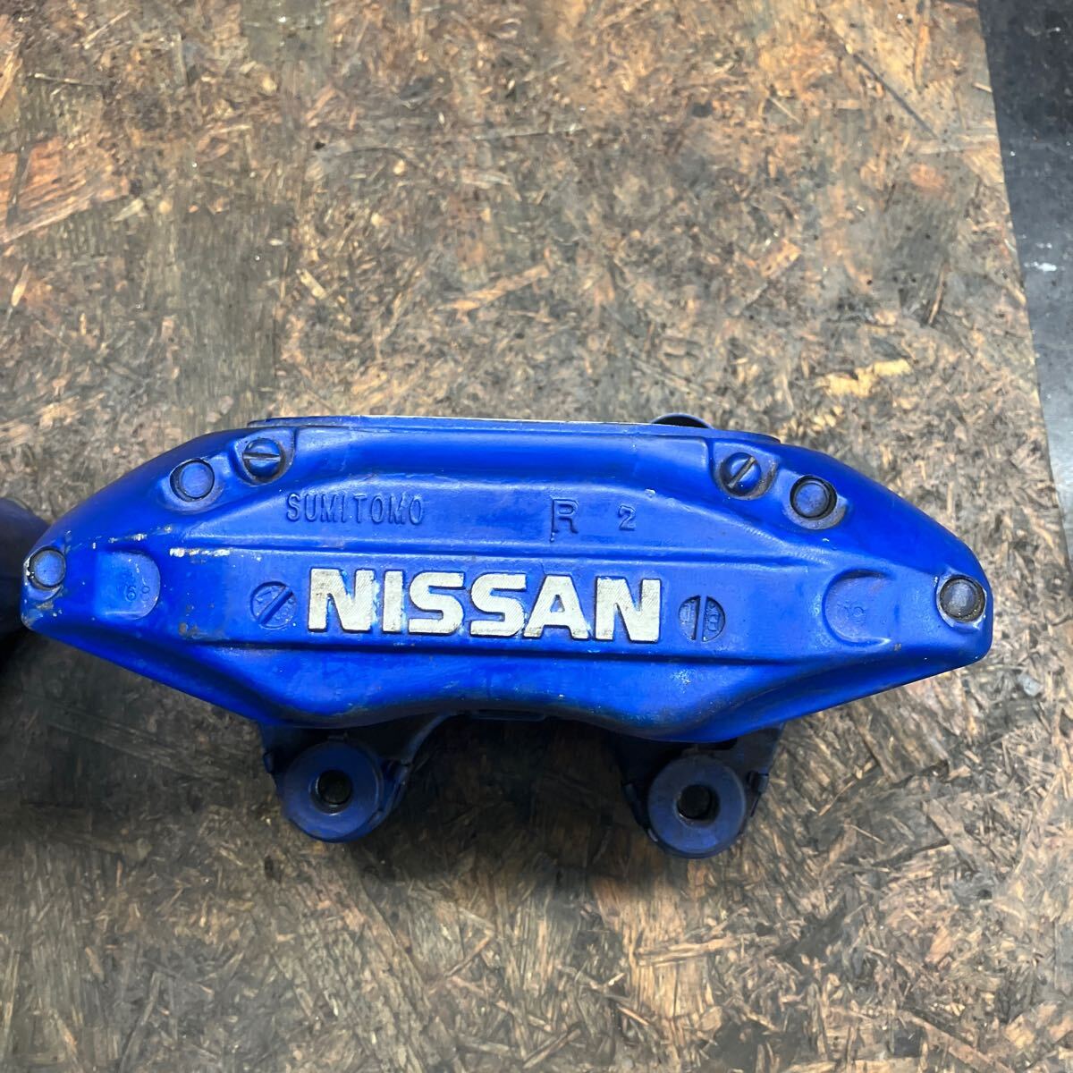 Yahoo!オークション - R33 スカイライン GTS フロントブレーキキャリパー