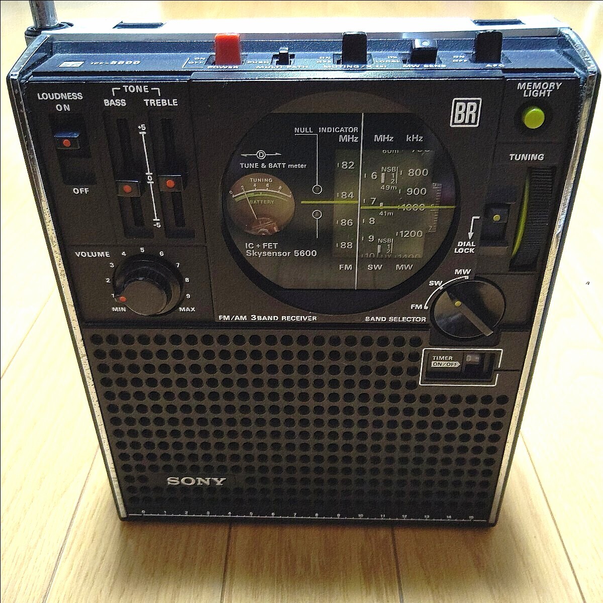 Yahoo!オークション - ソニー SONY ラジオ ICF-5600 新品電池付き レト...