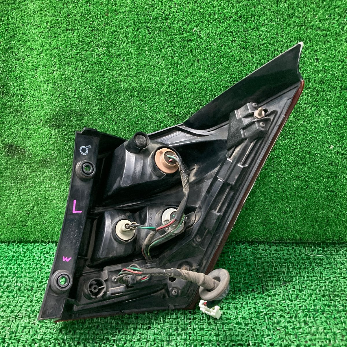 Yahoo!オークション - フリード GB3 G 左 テールランプ テールライト ...