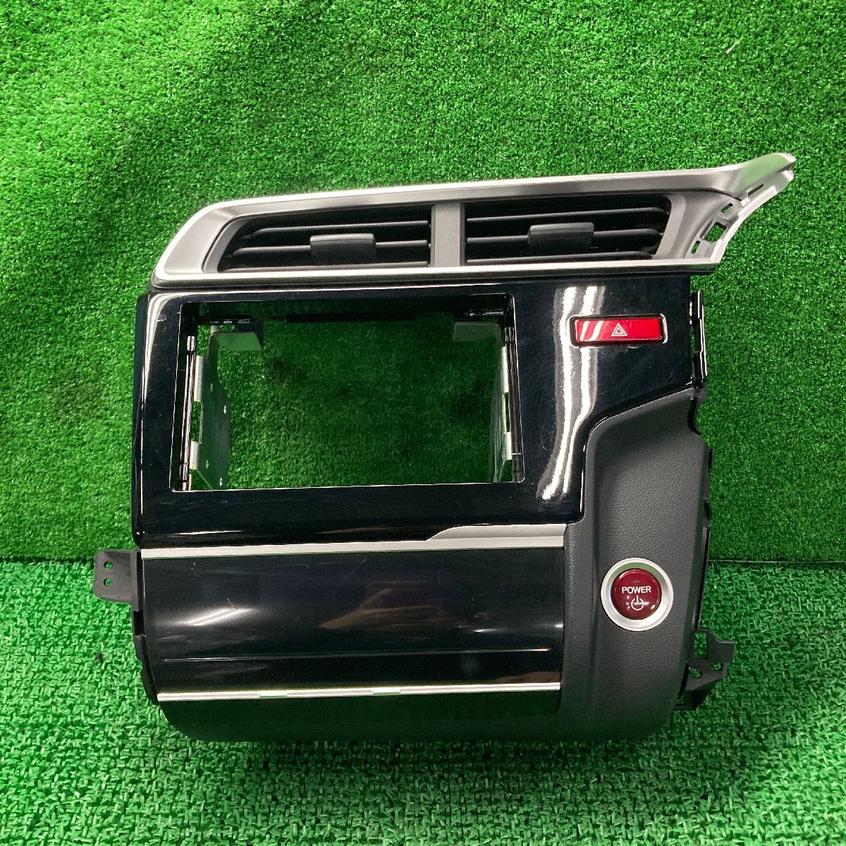 Yahoo!オークション - フィット GP5 Lパッケージ オーディオパネル エ...