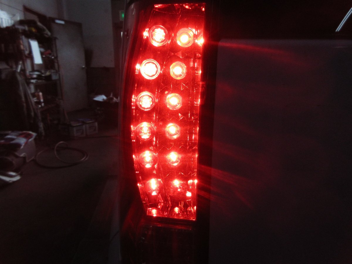 Yahoo!オークション - オッティ M H92W 左 テールランプ テールライト...