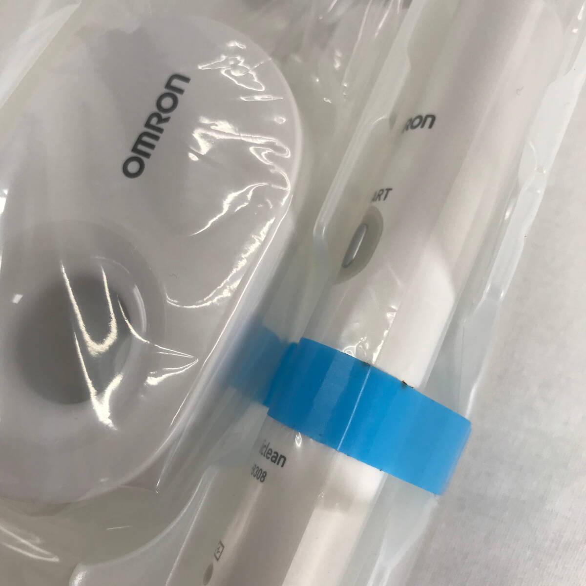 Yahoo!オークション - 未使用 OMRON オムロン 音波式電動歯ブラシ HT-...