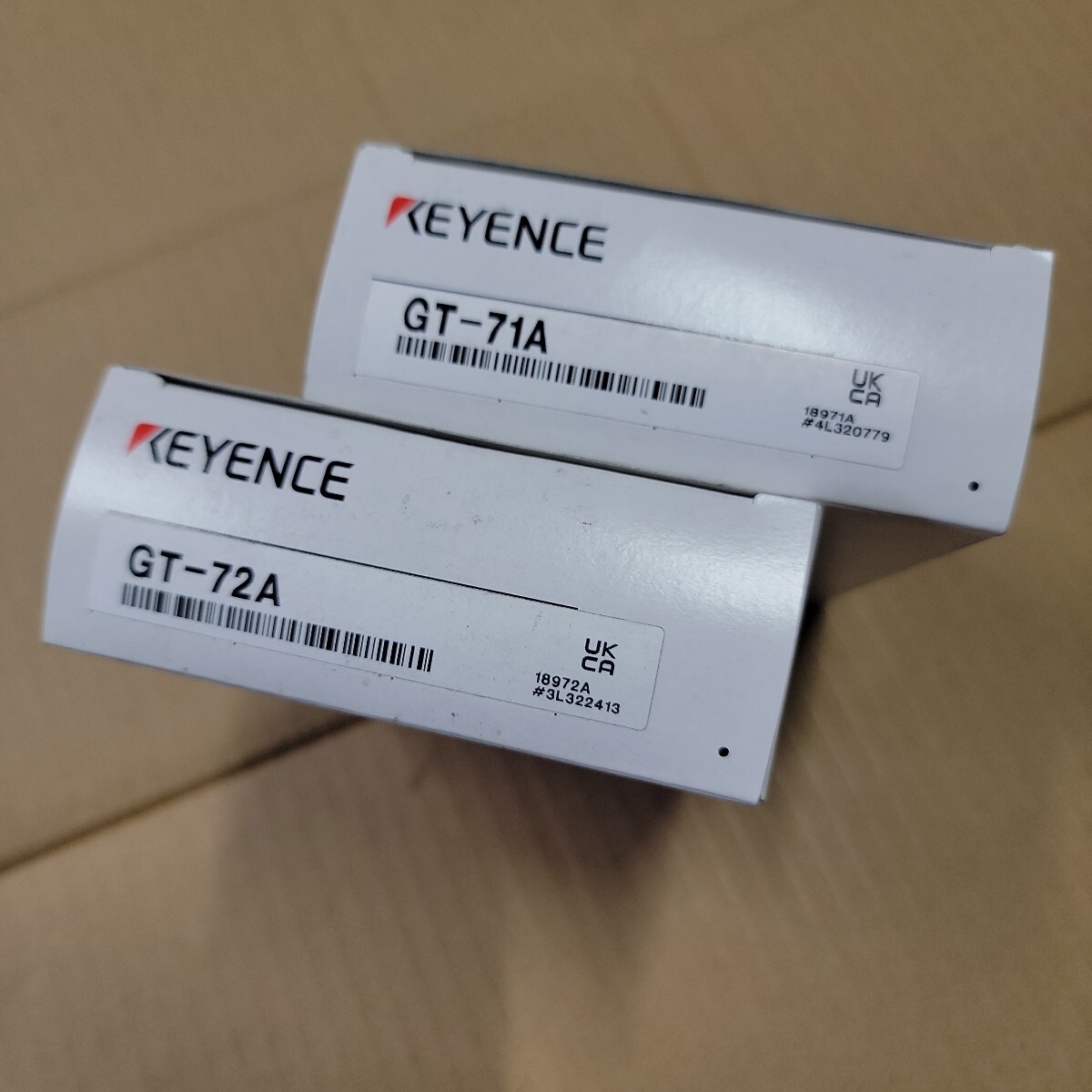 Yahoo!オークション - KEYENCE センサーアンプ GT-71Aと72Aセット