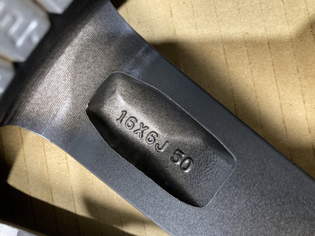 Yahoo!オークション - ホンダ GR1 フィット ネス 純正 16インチ 6J +50...