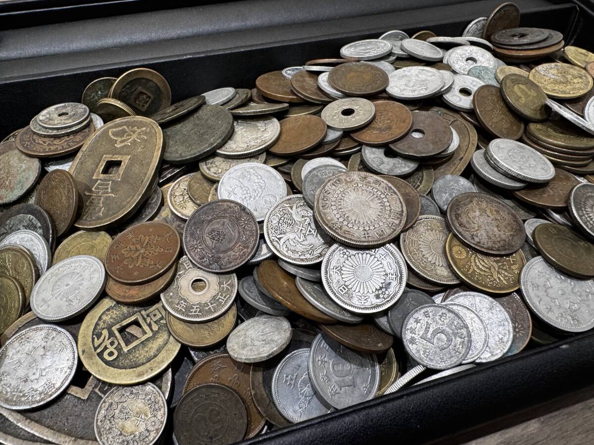 Yahoo!オークション - #6912 古銭大量まとめ 古銭で2.5kgOVER 古紙幣お...