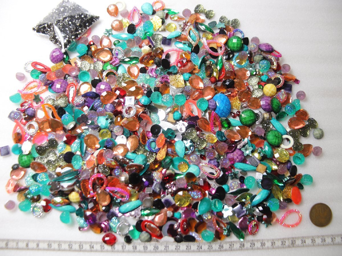 Yahoo!オークション - No.6・大量デコパーツ・260g