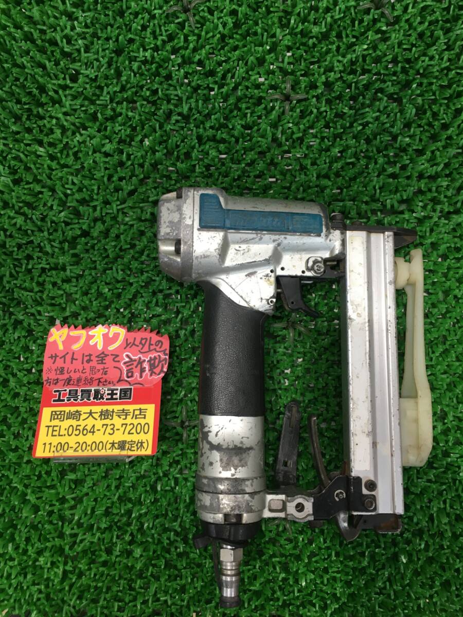 Yahoo!オークション - 【0907】 makita 常圧4mmエアタッカー AT425A IT...