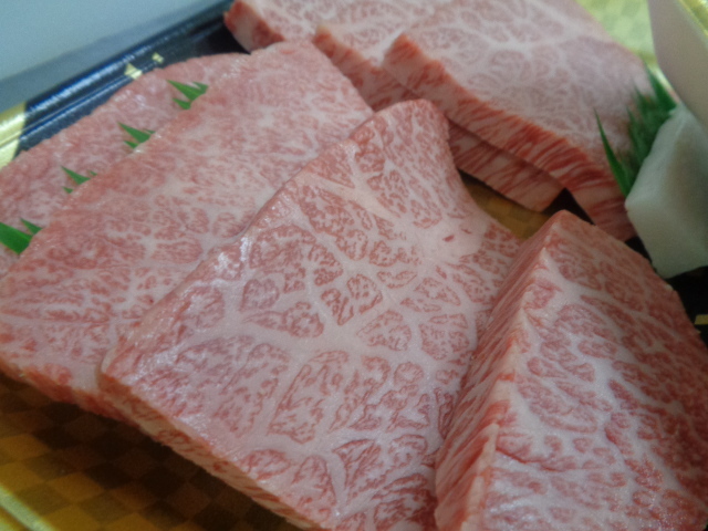 Yahoo!オークション - ふらの和牛A5牝 超特いちぼ（BBQ） 2kg （49...