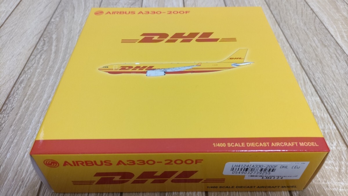 Yahoo!オークション - 1/400 A330-200F DHL