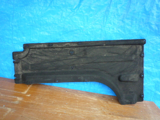 Yahoo!オークション - BF961 BMW G08 G01 X3 アンダーカバー 右 739474...