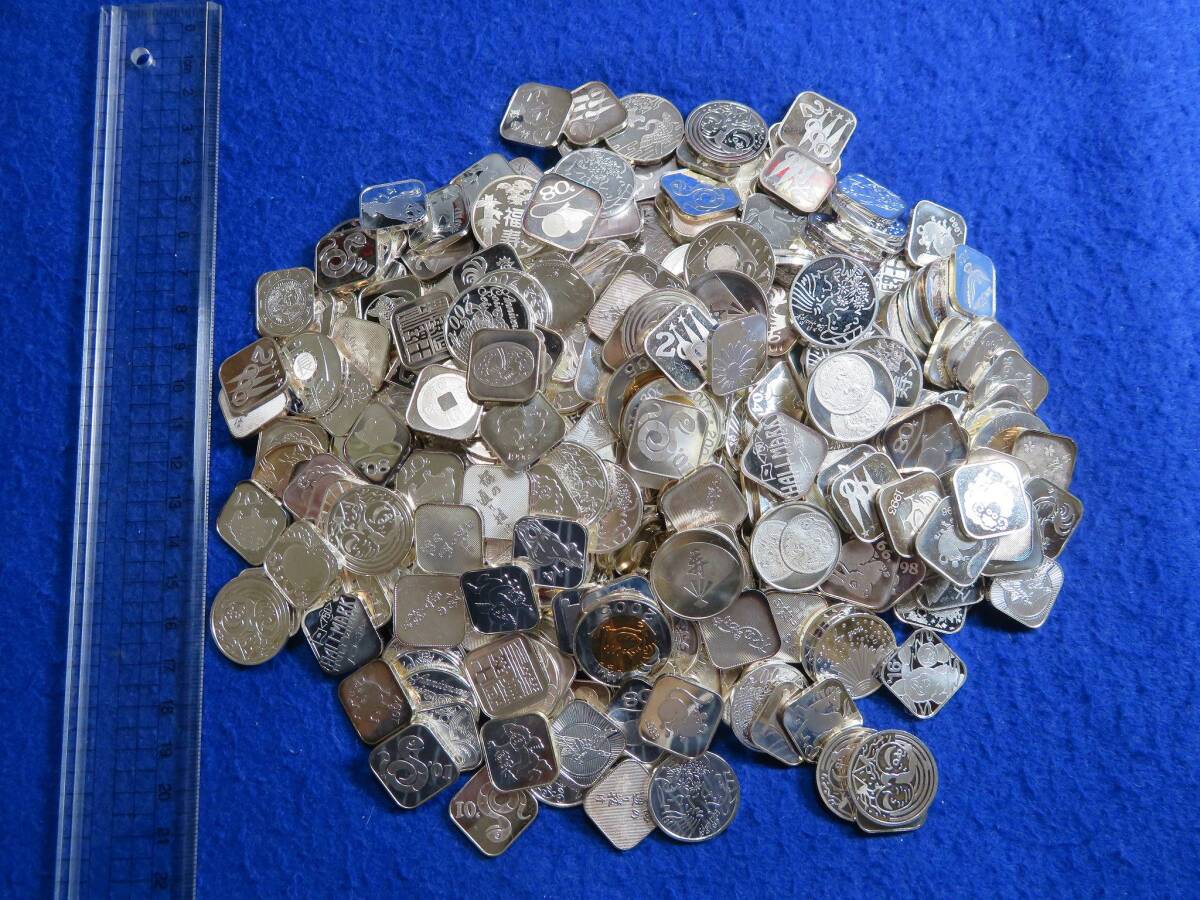 Yahoo!オークション - 純銀メダル 1688.5g ミントセット取出し 銀 シ...