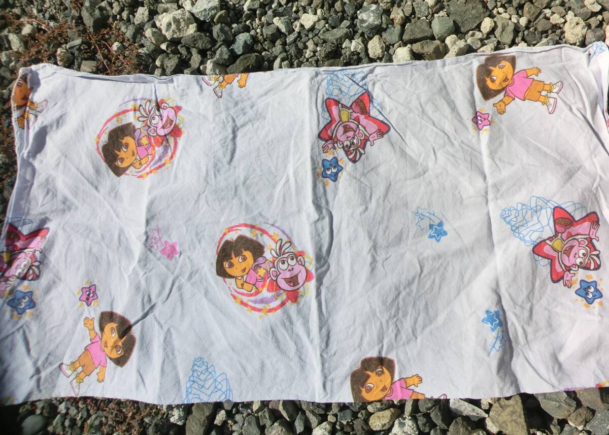 Yahoo!オークション - ビンテージ DORA ドーラ 寝具 USEDハギレ