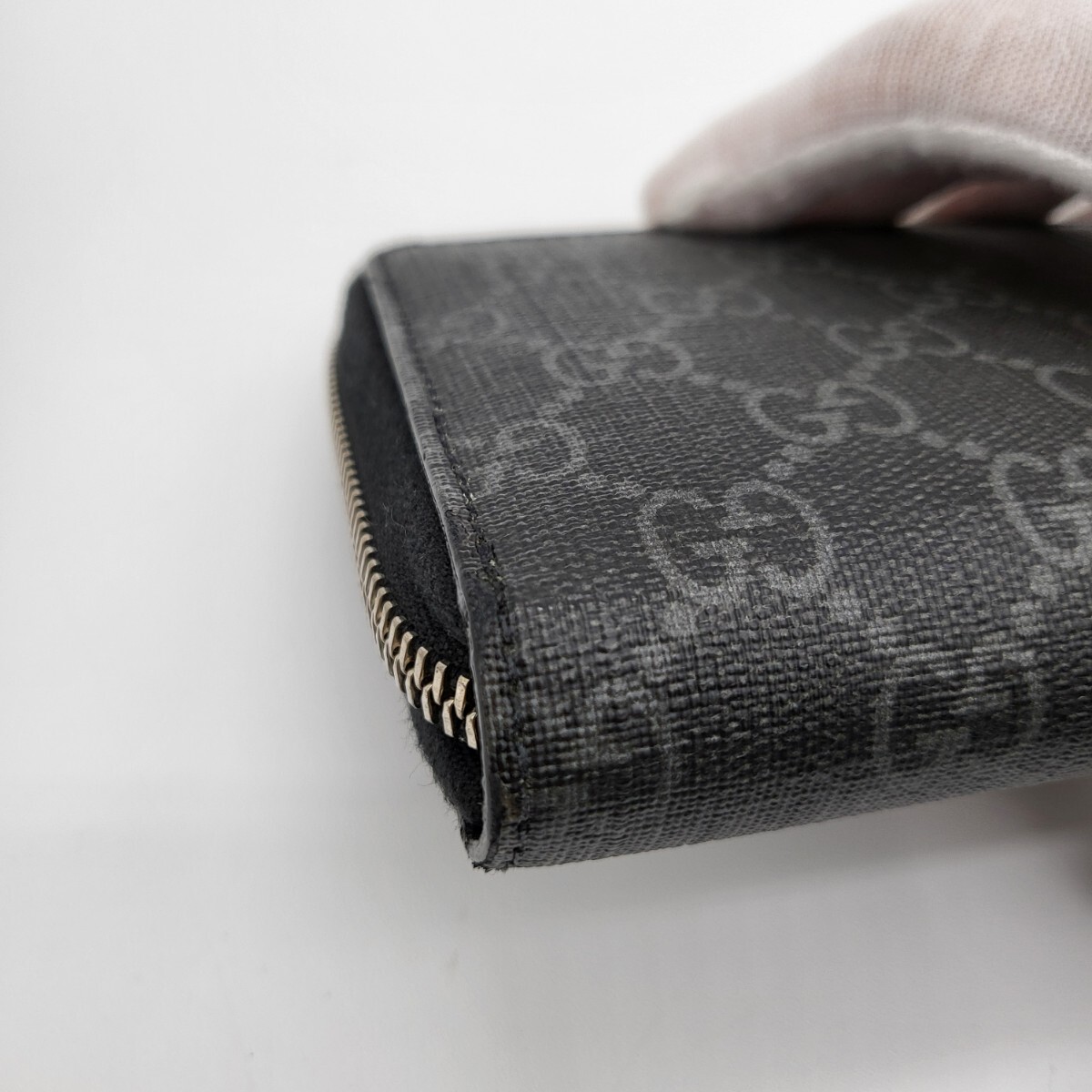 GUCCI グッチ キングスネーク ヘビ 蛇 ラウンドファスナー 長 GUCCI グッチ キングスネーク ヘビ 蛇 ラウンドファスナー 長