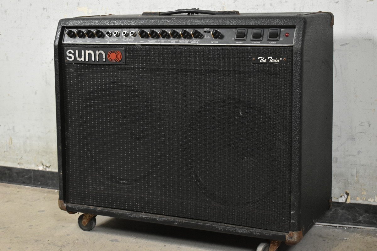 Yahoo!オークション - sunn サン ギターアンプ The Twin