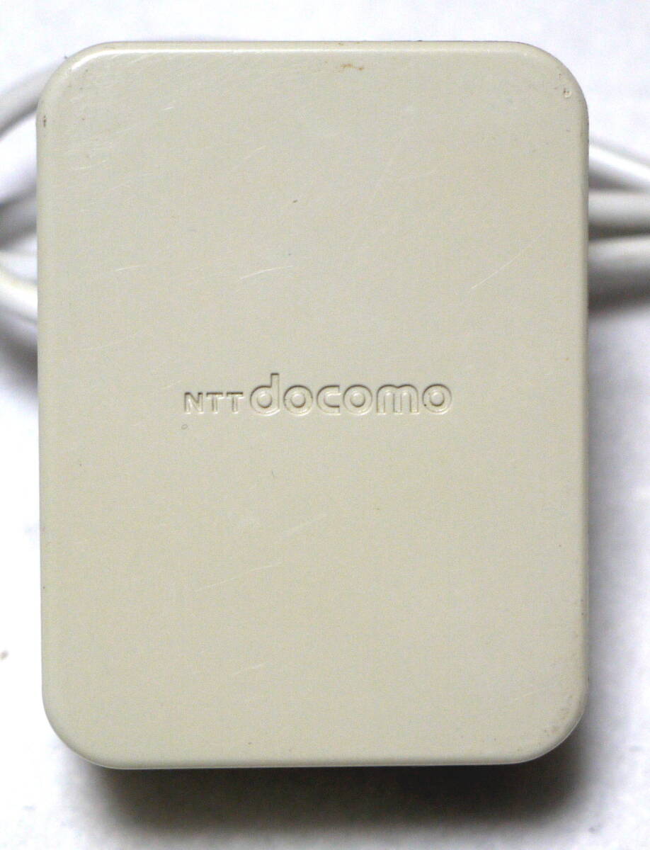 Yahoo!オークション - NTTドコモ ACアダプタ 03 DC5V 1A USBケーブル付...