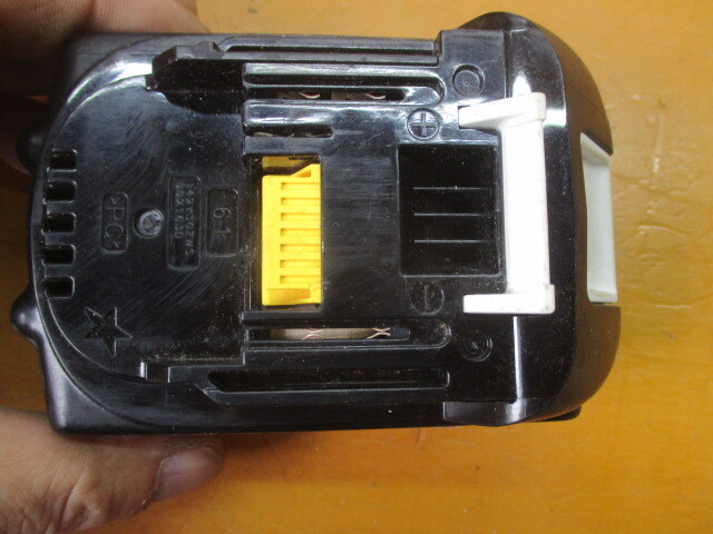 Yahoo!オークション - k4143 マキタ BL1830 18V