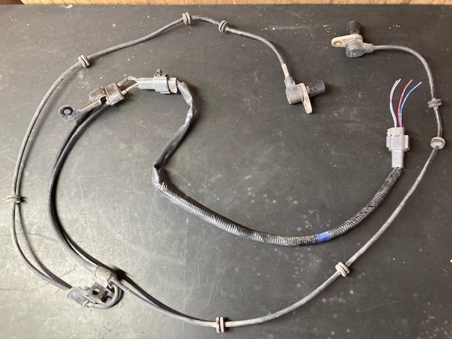 Yahoo!オークション - ABS センサー リア マーチ K11 コレット ニッサ...