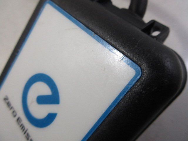 Yahoo!オークション - リーフ ZE0 AZE0 純正 充電ケーブル 29690 3NA1A...