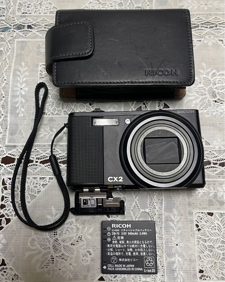 Yahoo!オークション - RICOH CX2 ブラック デジタルカメラ