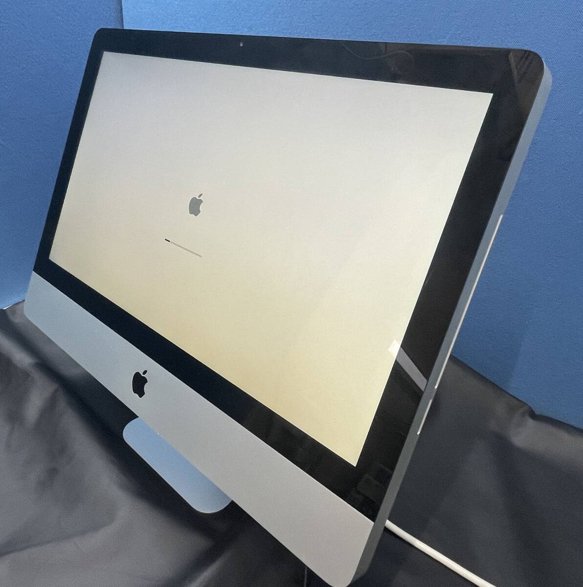 M253 Apple アップル / iMac A1311 21.5インチ デスクトップパソコン PC(iMac)｜売買されたオークション情報、yahooの商品情報をアーカイブ公開 ...