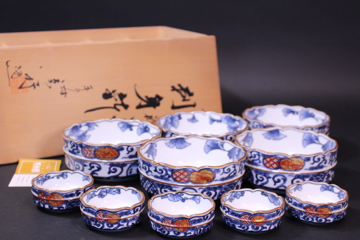 Yahoo!オークション - a-5175 未使用 平安京宗造 赤金襴古代文刺身鉢 ...