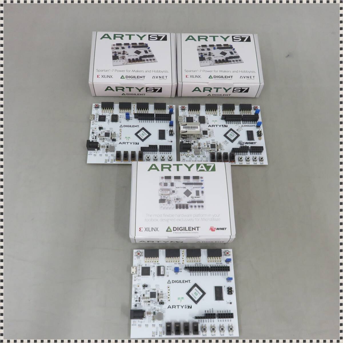 Yahoo!オークション - 【 ジャンクまとめ3点セット 】 Digilent Arty S...