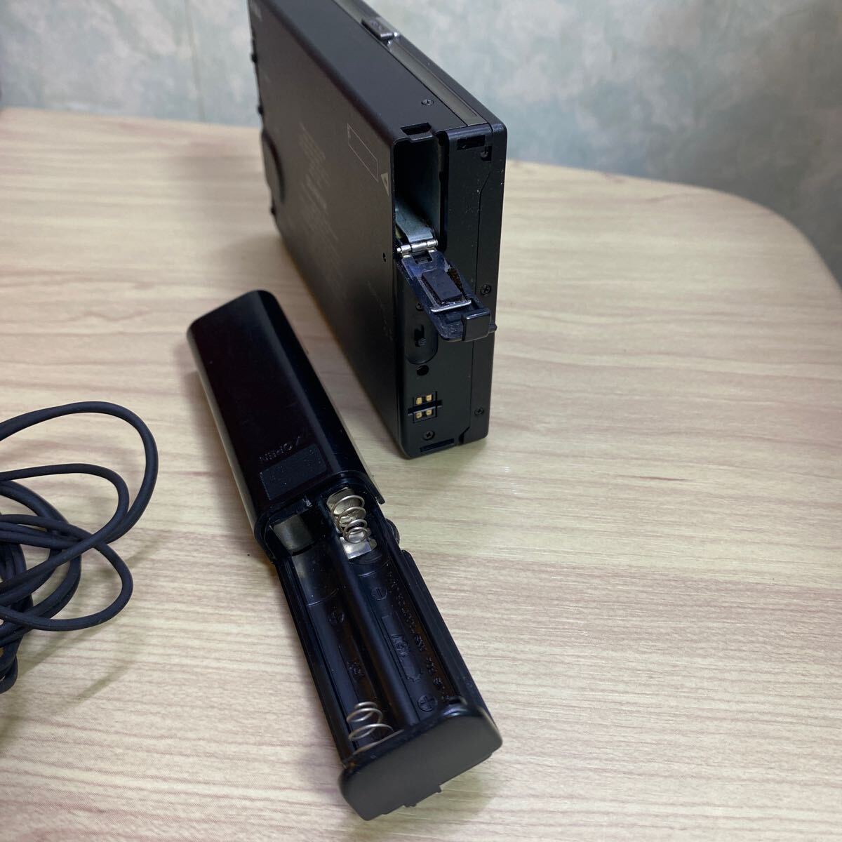 Yahoo!オークション - AA17 ポータブルカセットプレーヤー AIWA HS-PL5...