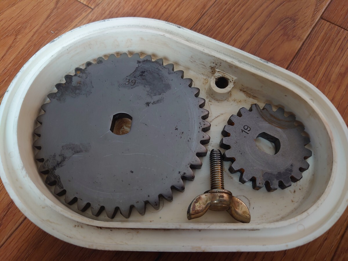 Yahoo!オークション - ヤンマー pe-1 田植え機 pe1 ギヤ 39 19 金属製 ...