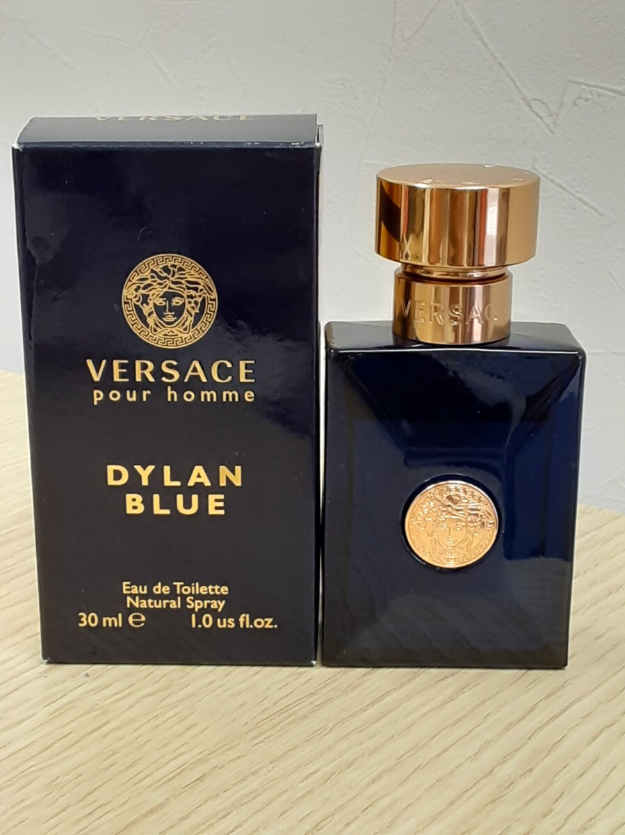 Yahoo!オークション - M1280 ヴェルサーチェ ディランブルー オーデト...