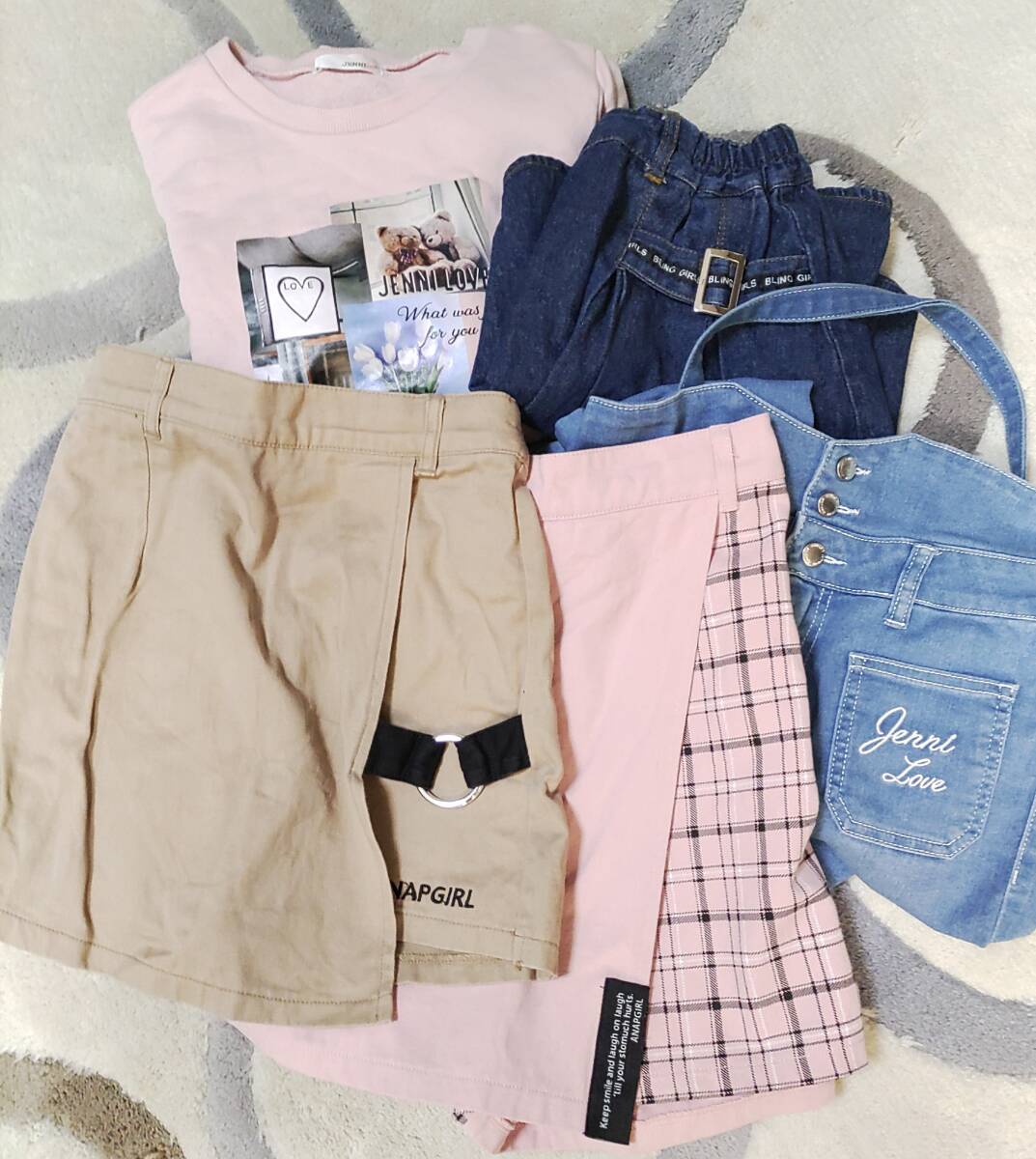 Yahoo!オークション - ANAPGIRL JENNIlove おまとめ スカートおまけ M ...