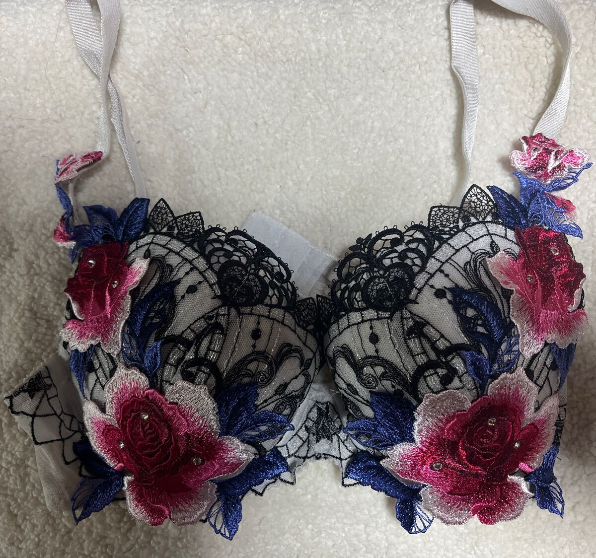 Yahoo!オークション - ワコール サルート プレステージ 補正下着 E70 2...