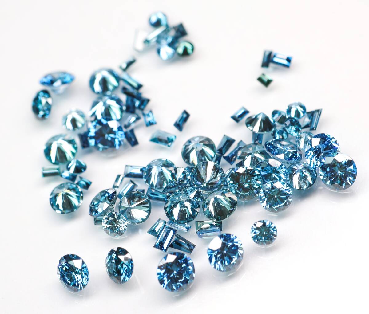 Yahoo!オークション - 【100円～】計3.46ct 天然ブルーダイヤ（ト...