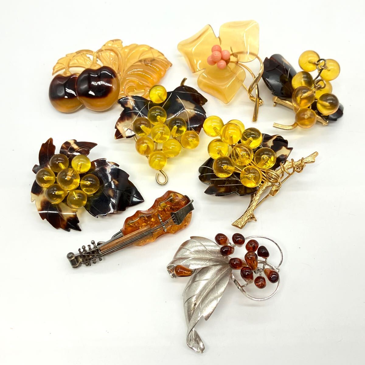 鼈甲 琥珀ブローチおまとめ o 重量約113.3g べっ甲 ベッコウ コハク アンバー amber accessory broach DB3(アンバー、琥珀)｜売買されたオークション情報 ...