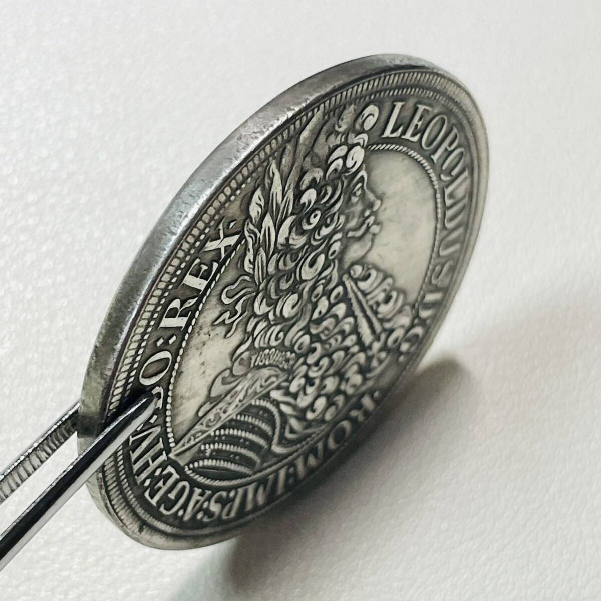 Yahoo!オークション - 神聖ローマ帝国 硬貨 古銭 レオポルド 1 世 1696...