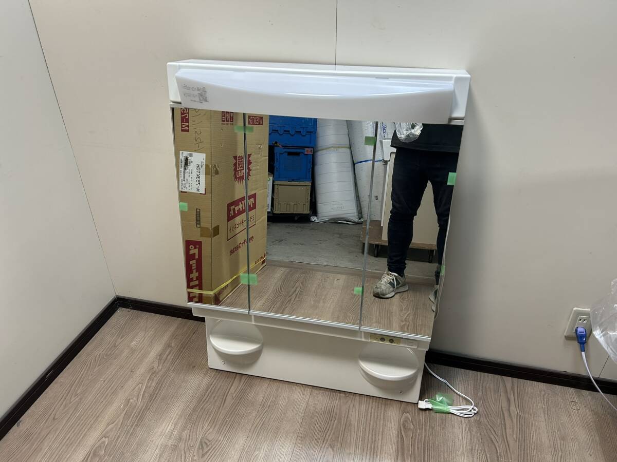 Yahoo!オークション - 4783 未使用 Cleanup クリナップ 洗面化粧台 三...