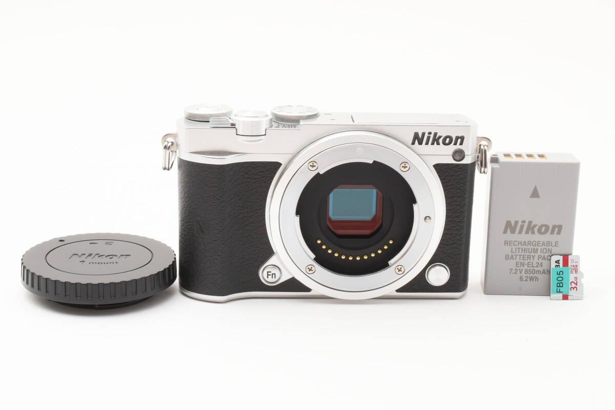 Yahoo!オークション - ニコン Nikon 1 J5 ボディ シルバー ミラーレス...