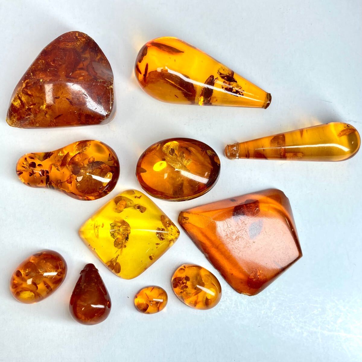 Yahoo!オークション - 天然本琥珀おまとめ200.5ct O 40.1g ルース ...