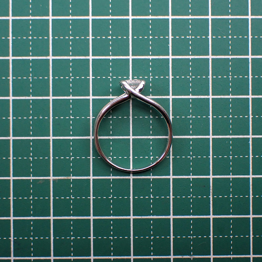 Yahoo!オークション - Pt900 ダイヤモンド/0.32ct リング 13号[g360-46...