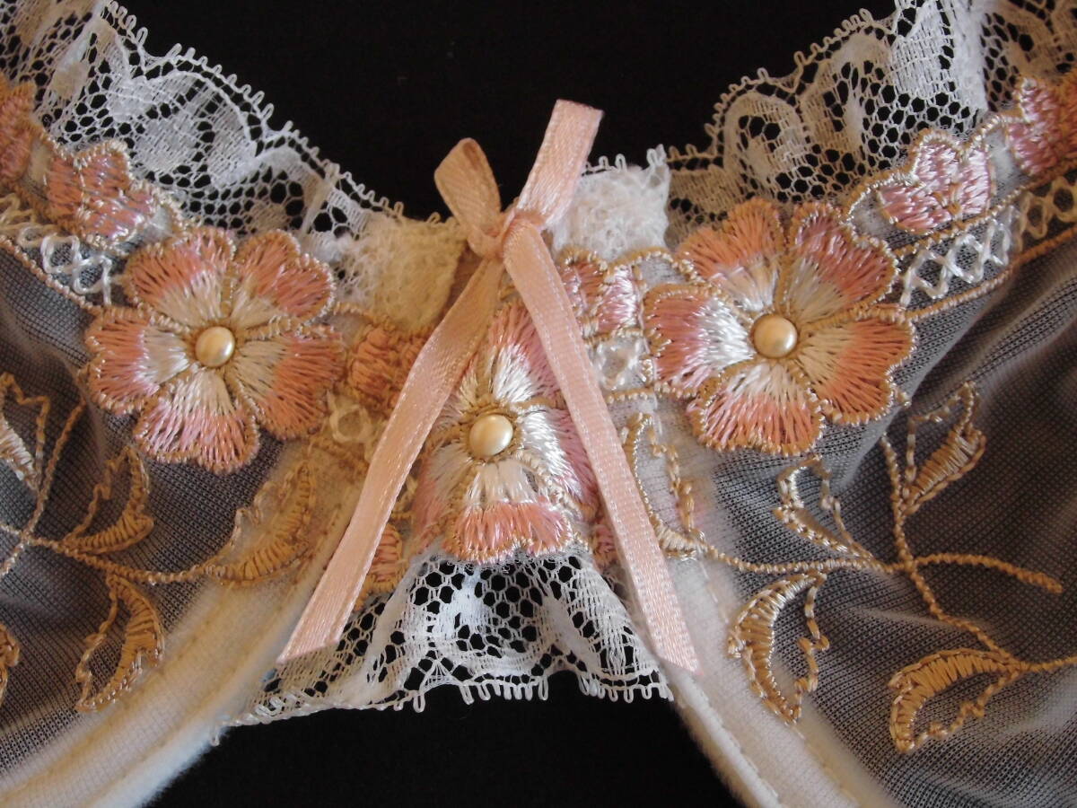 Yahoo!オークション - 【新品未使用】ブラジャー＆ショーツ [柔かいシ...