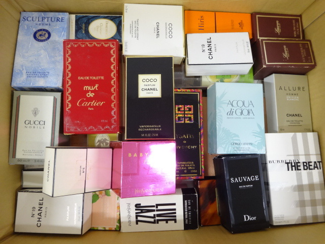 Yahoo!オークション - 100点以上 セット 16.3kg以上 まとめて 大量 箱...