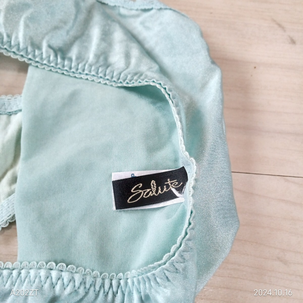 Yahoo!オークション - Salut ショーツM 匿名配送