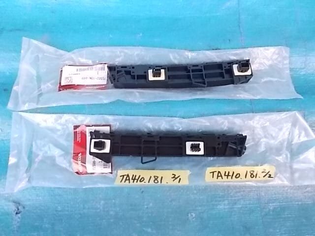 Yahoo!オークション - 未使用品 フリード GB5 リアバンパー リテーナー...