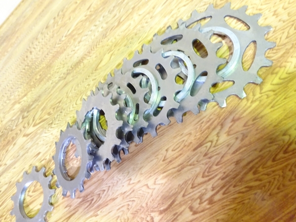 DURA-ACE 8速カセット 13-20T 7400系 専用フリーボディ対応 ビンテージ 980(スプロケット)｜売買されたオークション情報、yahooの商品情報をアーカイブ公開 ...