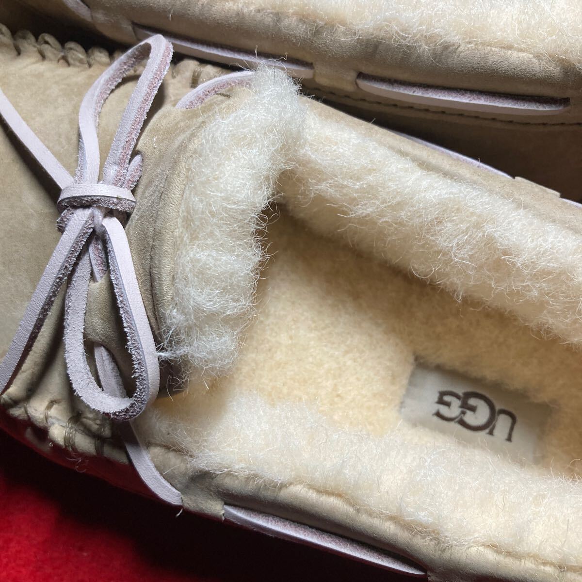 Yahoo!オークション - UGG モカシン 美品 US6 23cm