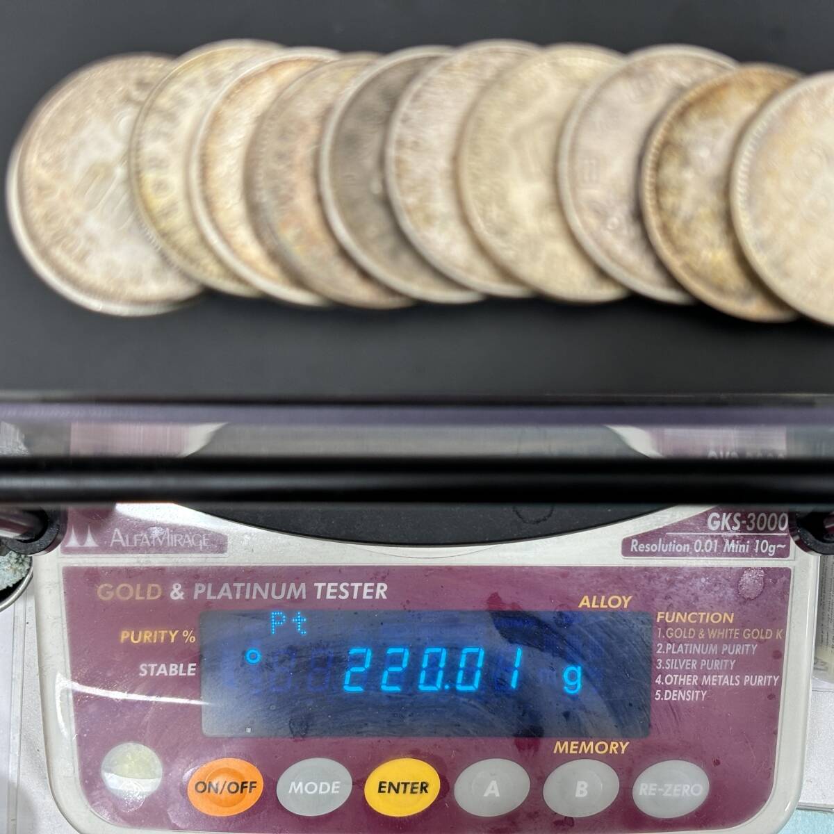 Yahoo!オークション - #5520 1000円銀貨 11枚 おまとめ 約220g 東京オ...