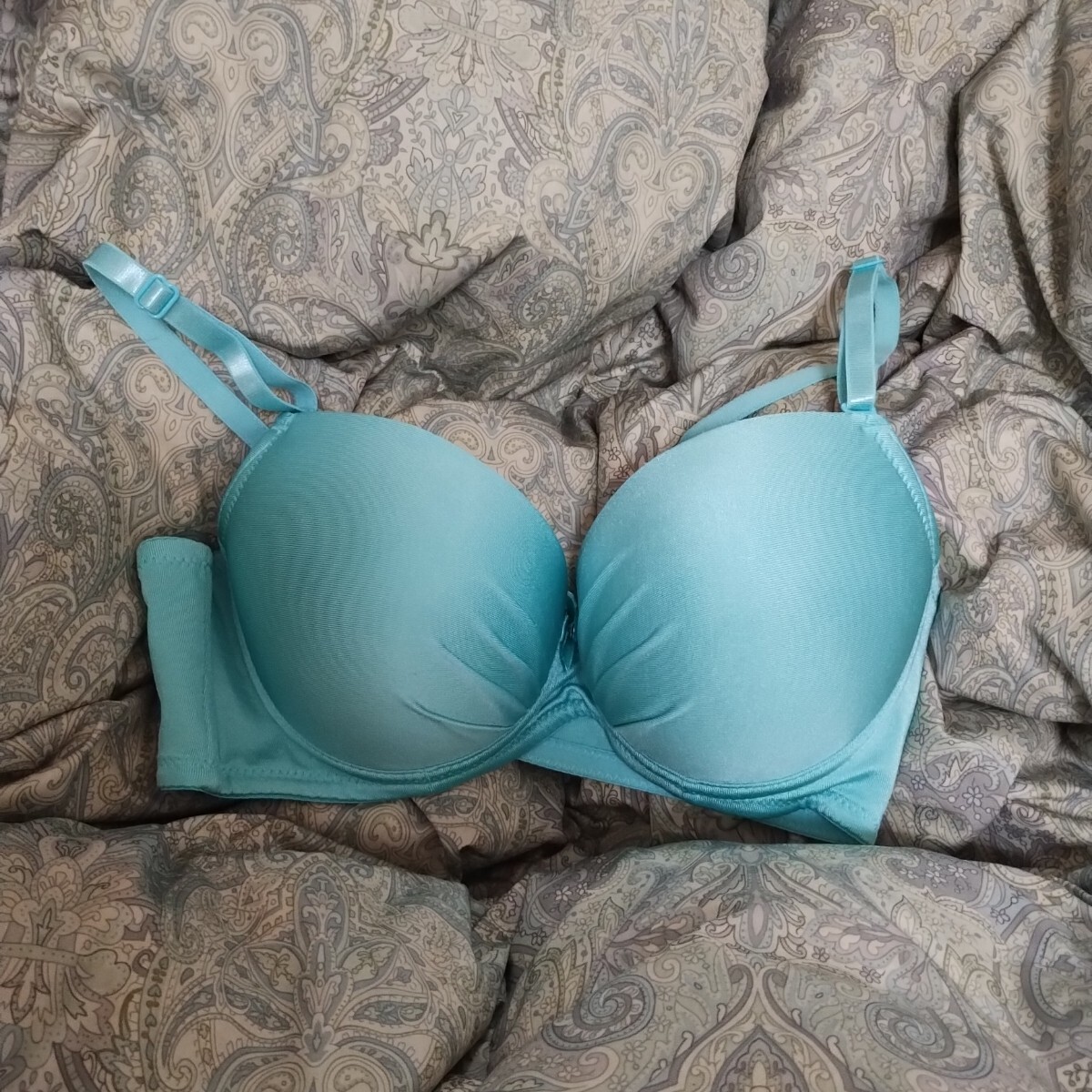 Yahoo!オークション - stir黄緑色イエローグリーンリボン付きブラジャ...