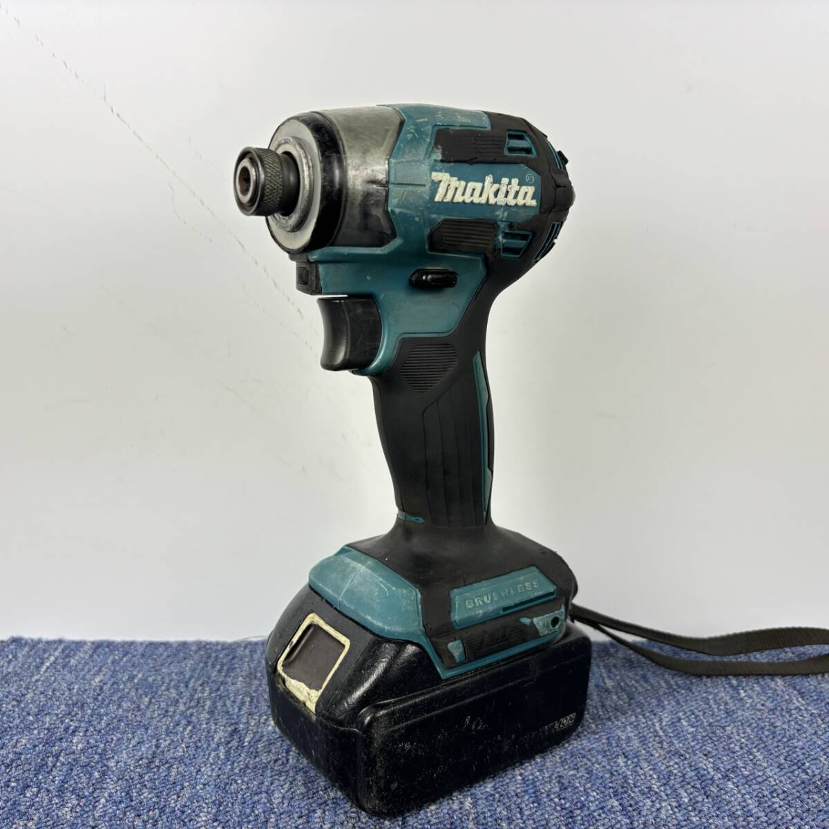 品 makita マキタ 18V 充電式インパクトドライバ TD173D 本体 バッテリー 18V 6.0Ah BL1860B 穴あけ 締付 DIY 455(本体)｜売買されたオークション情報 ...