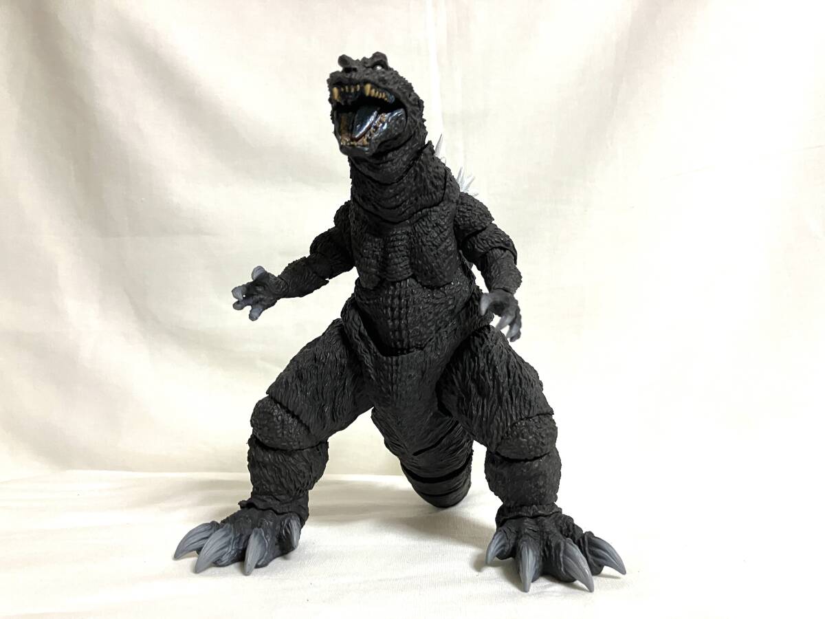 ゴジラ2001 放射熱戦ver モンスターアーツ S H MonsterArts GMK ゴジラ2001 放射熱戦ver モンスターアーツ S H MonsterArts GMK