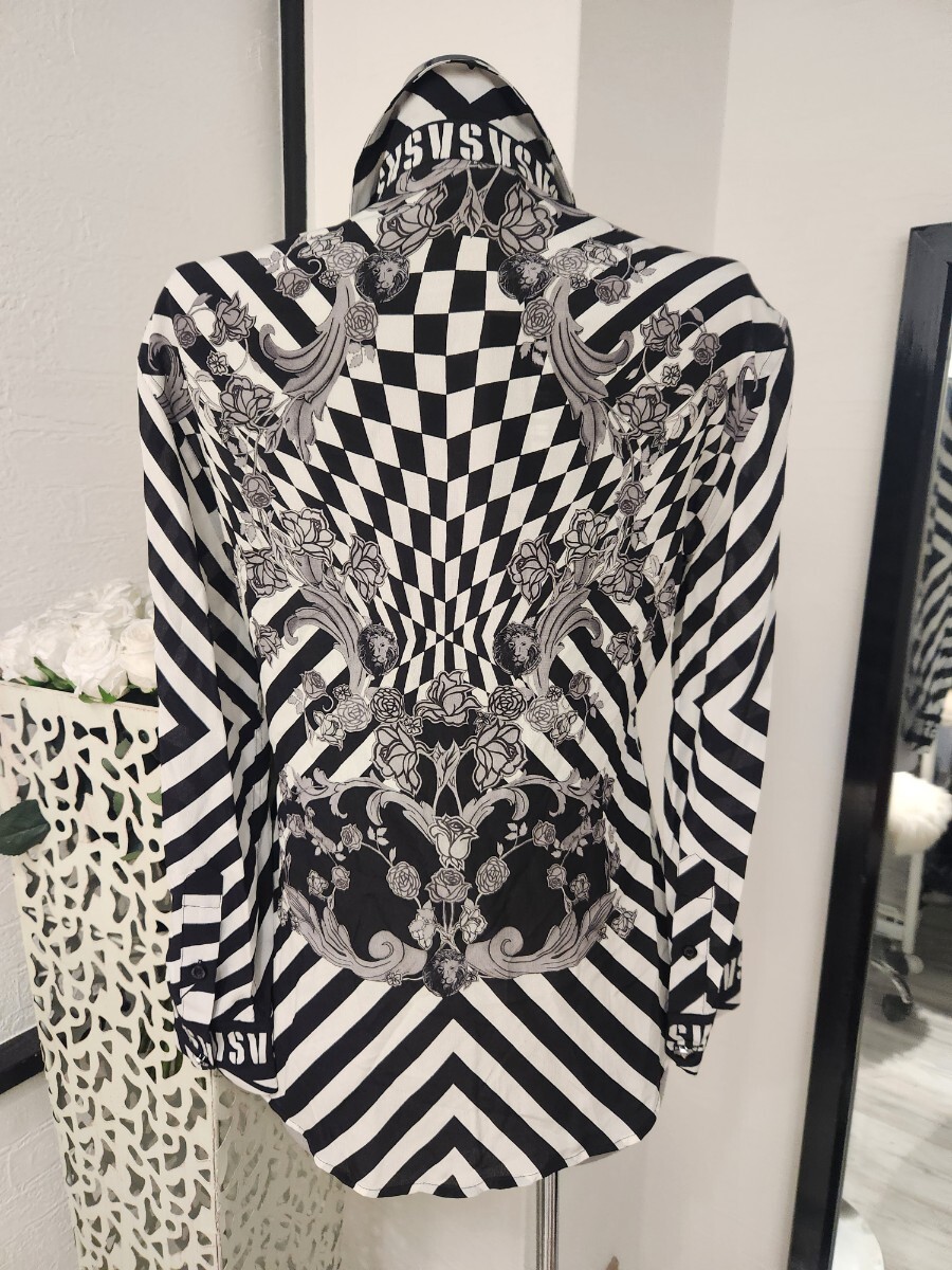 Yahoo!オークション - VERAUSシャツ (8982-7)